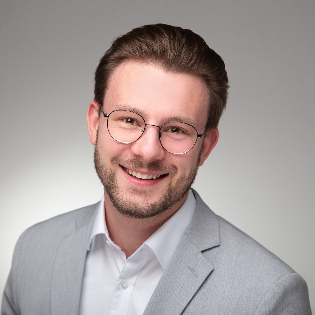 Robin Dammers - Asset Management Center - METRO PROPERTIES | XING