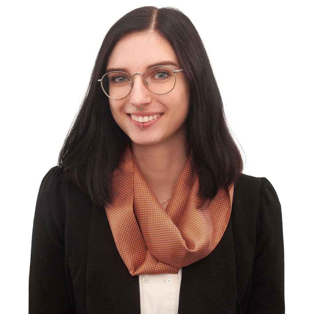 Ayleen Martin - Content-Managerin - Volksbank Franken eG | XING