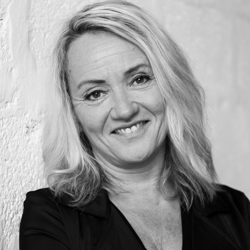 Ilka Kremer - Presse - und Öffentlichkeitsarbeit - InSiTech | XING