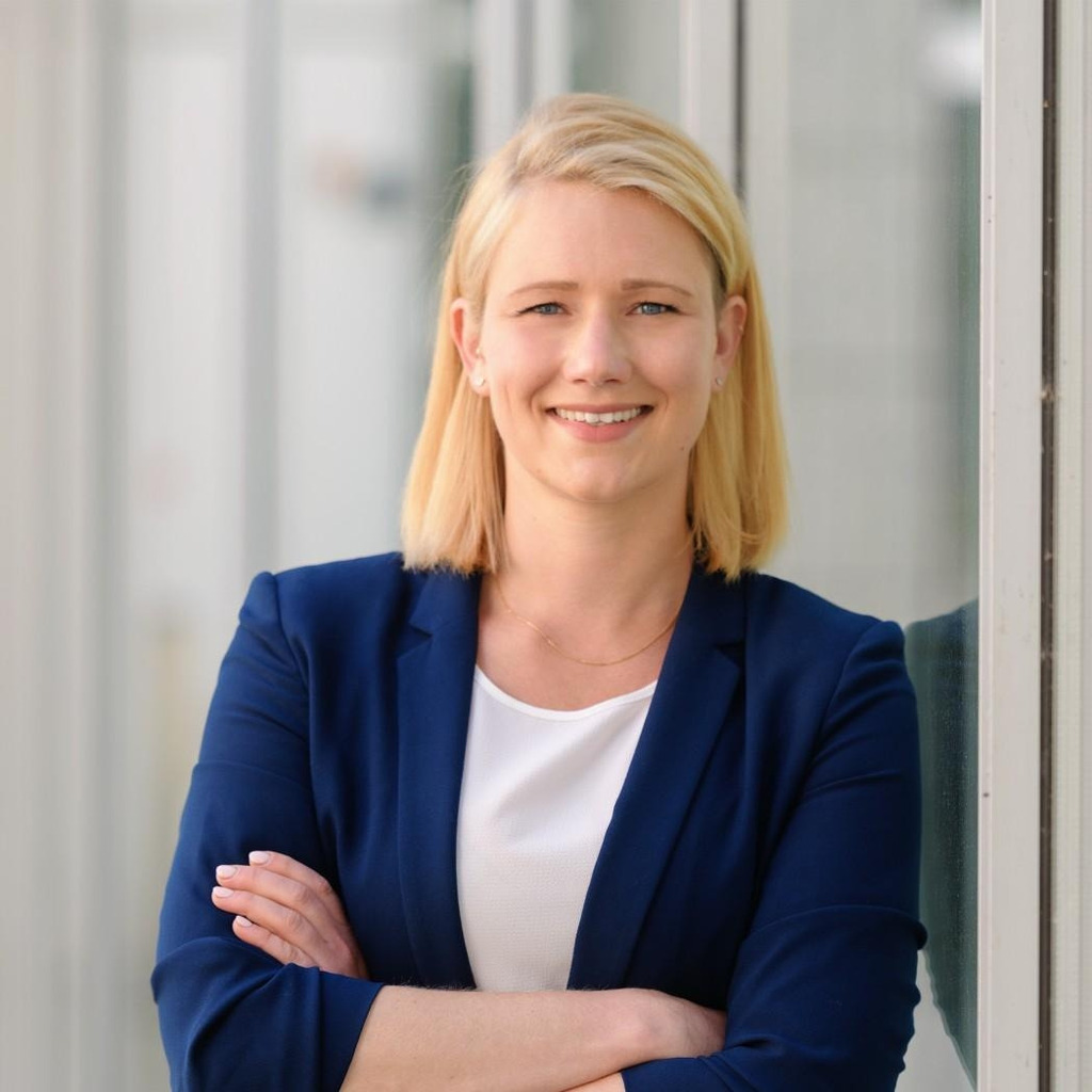 Lisa Kuhne - Manager Productaudit - Mercedes-Benz Group | XING