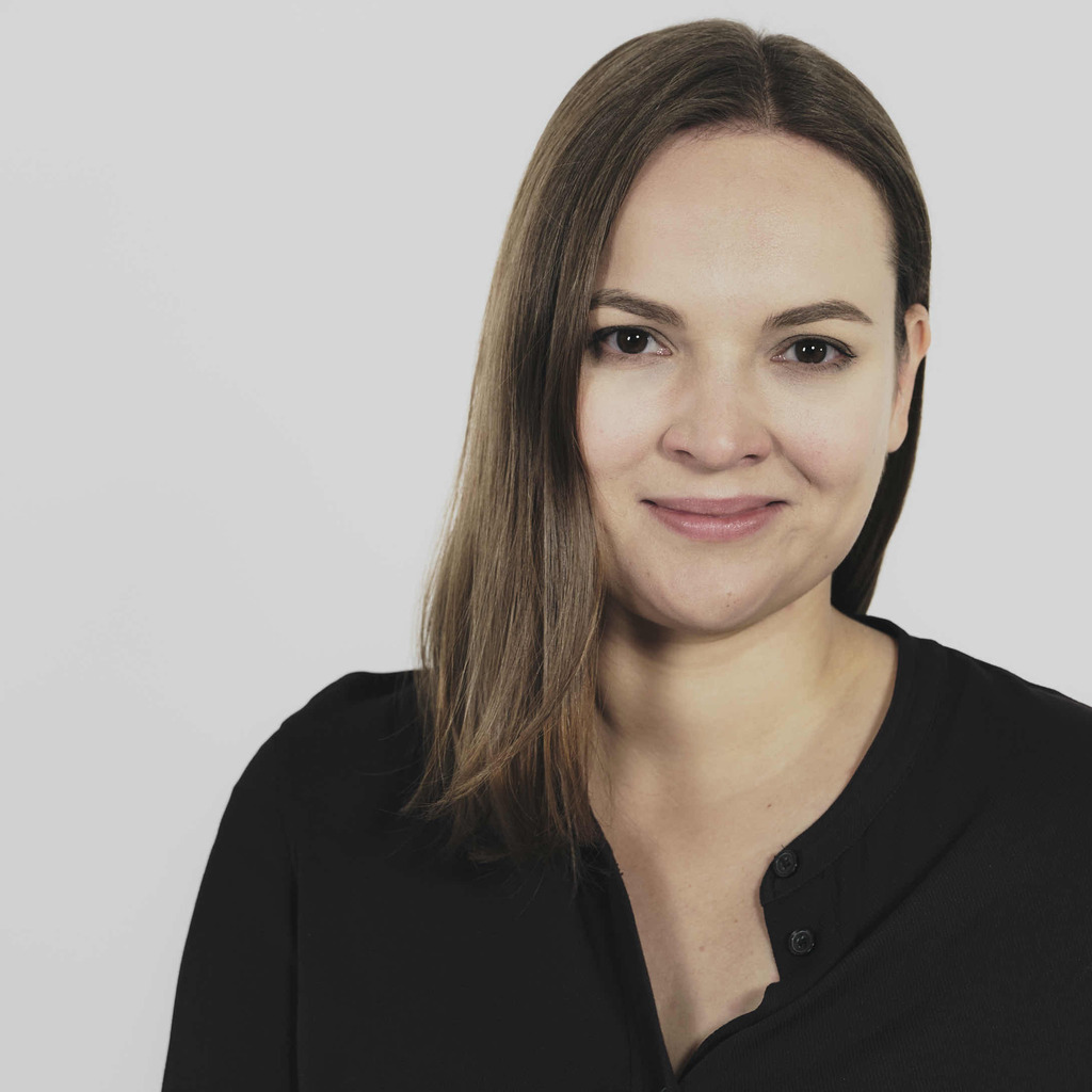 Stephanie Dzionara - Strategy Consultant - Condé Nast Germany | XING