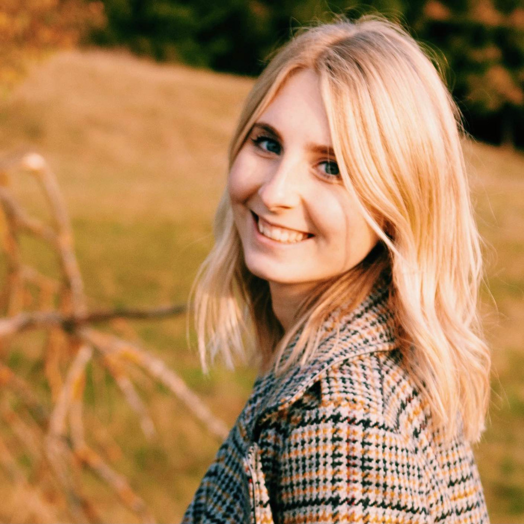 Lisa Peter - Medientechnik und Medienproduktion - Ostbayerische ...