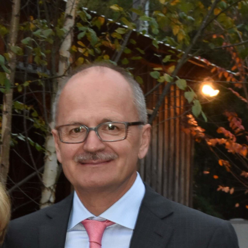 Thomas Aebischer - Executive Vice President and CFO - LyondellBasell | XING