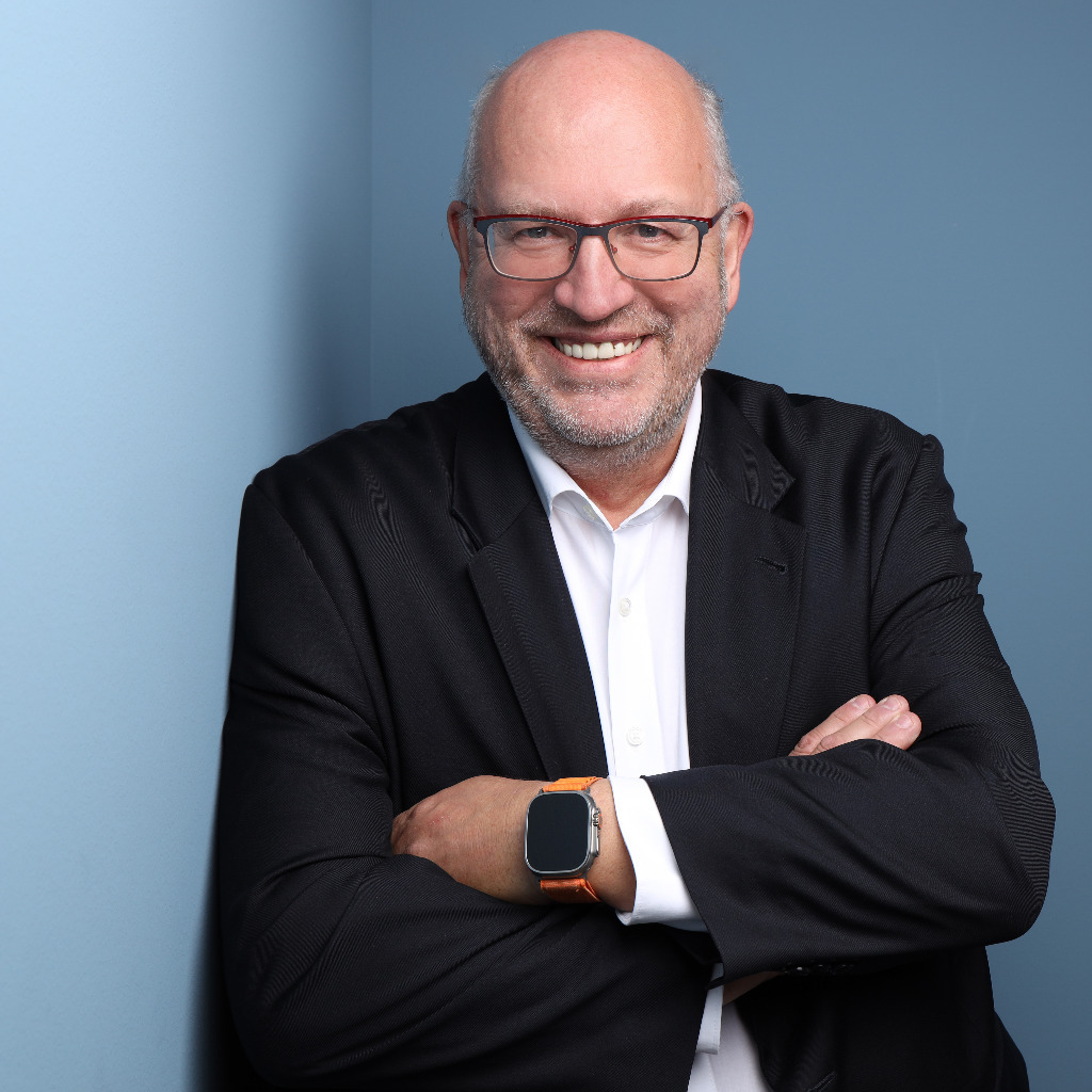 Dr. Fred Kaminski - DDIM Mitglied Fachgruppe Automotive - DDIM ...