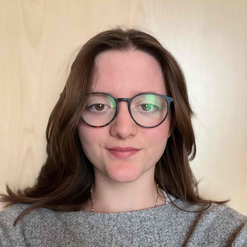 Alisa Sperlich - Schülerin - Oskar-Maria-Graf Gymnasium | XING