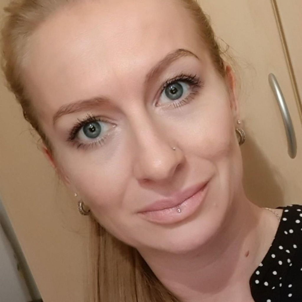 Rebecca Becker - Verwaltungsleitung - Fachkrankenhaus Vielbach | XING