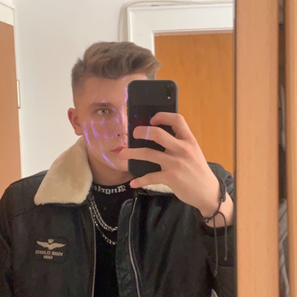 Justin Stoll - Manager - Inhaber | XING