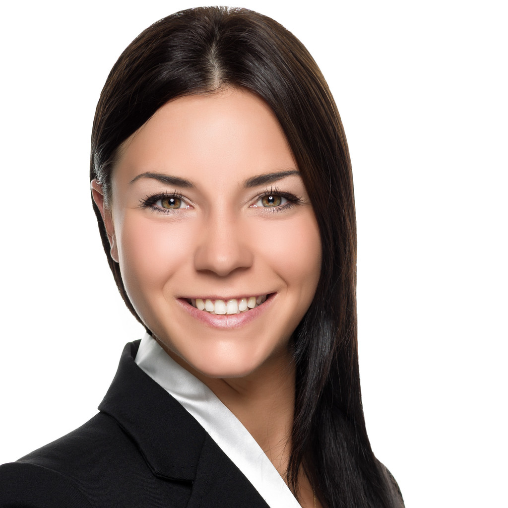 Clarissa Finger - Vertriebsassistentin - Schmitt + Sohn Aufzüge GmbH & Co. KG | XING