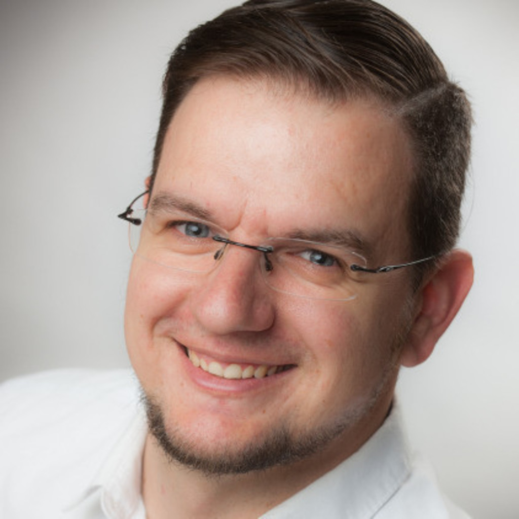 Kevin Ahrens - ERP Systembetreuer - rekord Fenster + Türen | XING