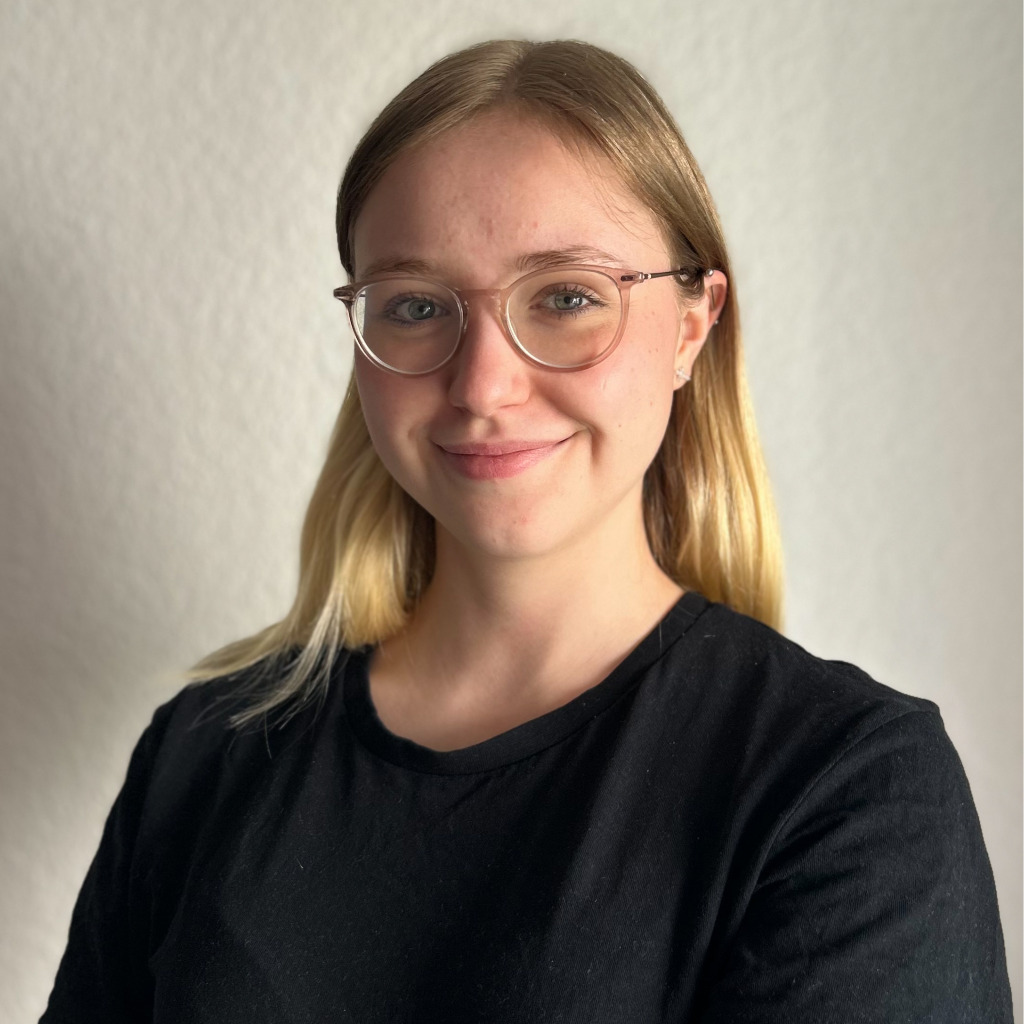 Lara Halfmann - nichts - Keiner | XING