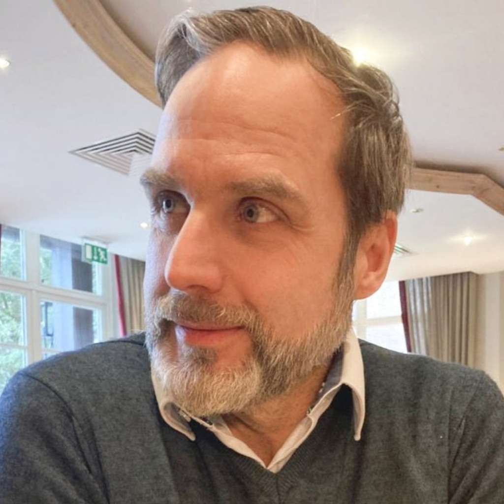 Stefan Reinmuth - Buchcoach, Biografiecoach, Verleger - www.weg-und ...