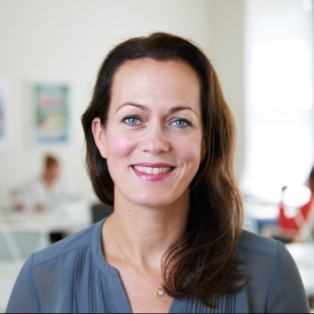 Sandra Zimmermann - HR Managerin - SHAKEN not STIRRED Consulting GmbH ...