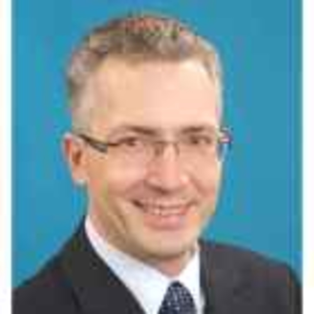 Thomas Walz - Bereichsleiter Unternehmenskundenzentrum (UKZ ...