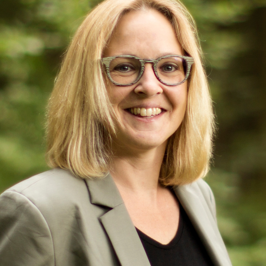 Natalie Dees's Instagram, Twitter & Facebook on IDCrawl