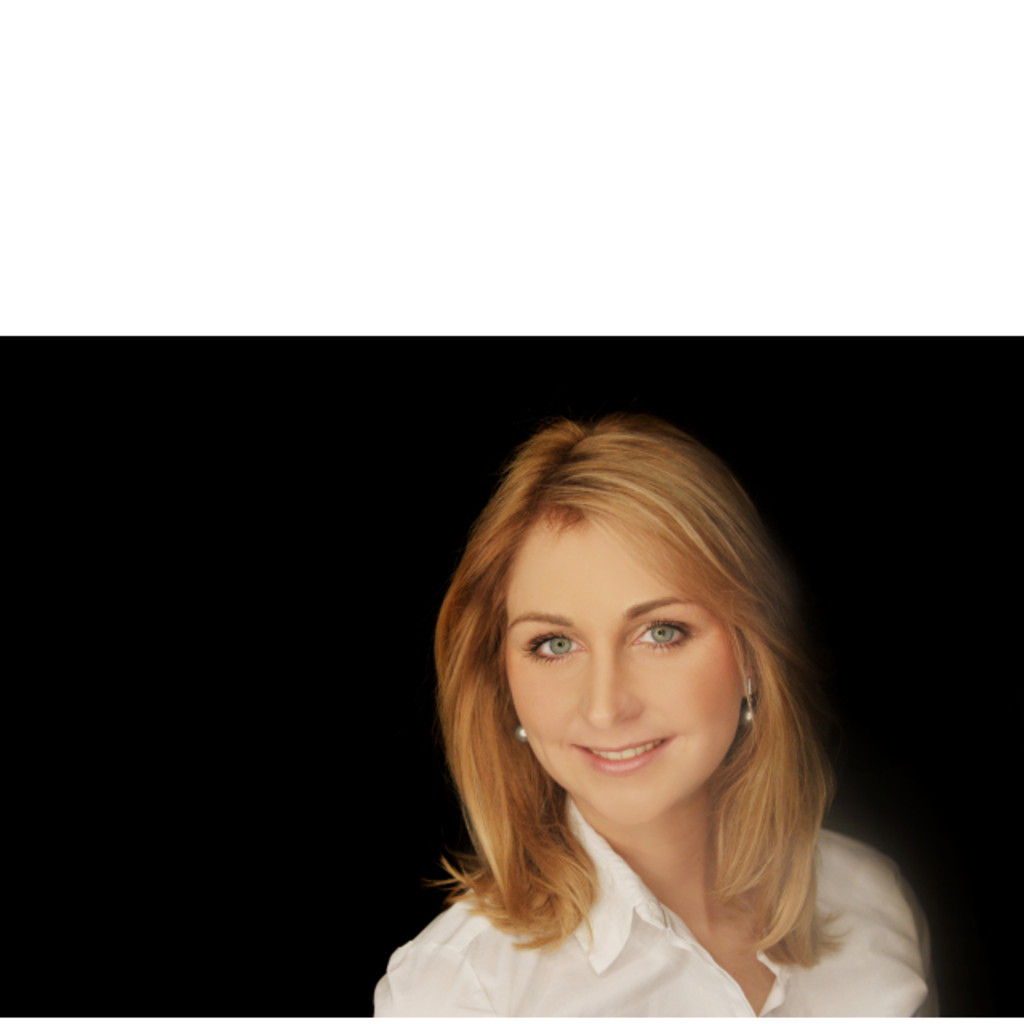 Deborah Lech - Einkäufer/in - EA Elektro-Automatik GmbH & Co. KG | XING