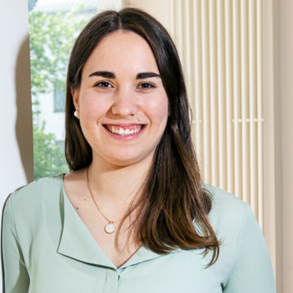 Viola Herbert - International Management - WHU - Otto Beisheim School ...