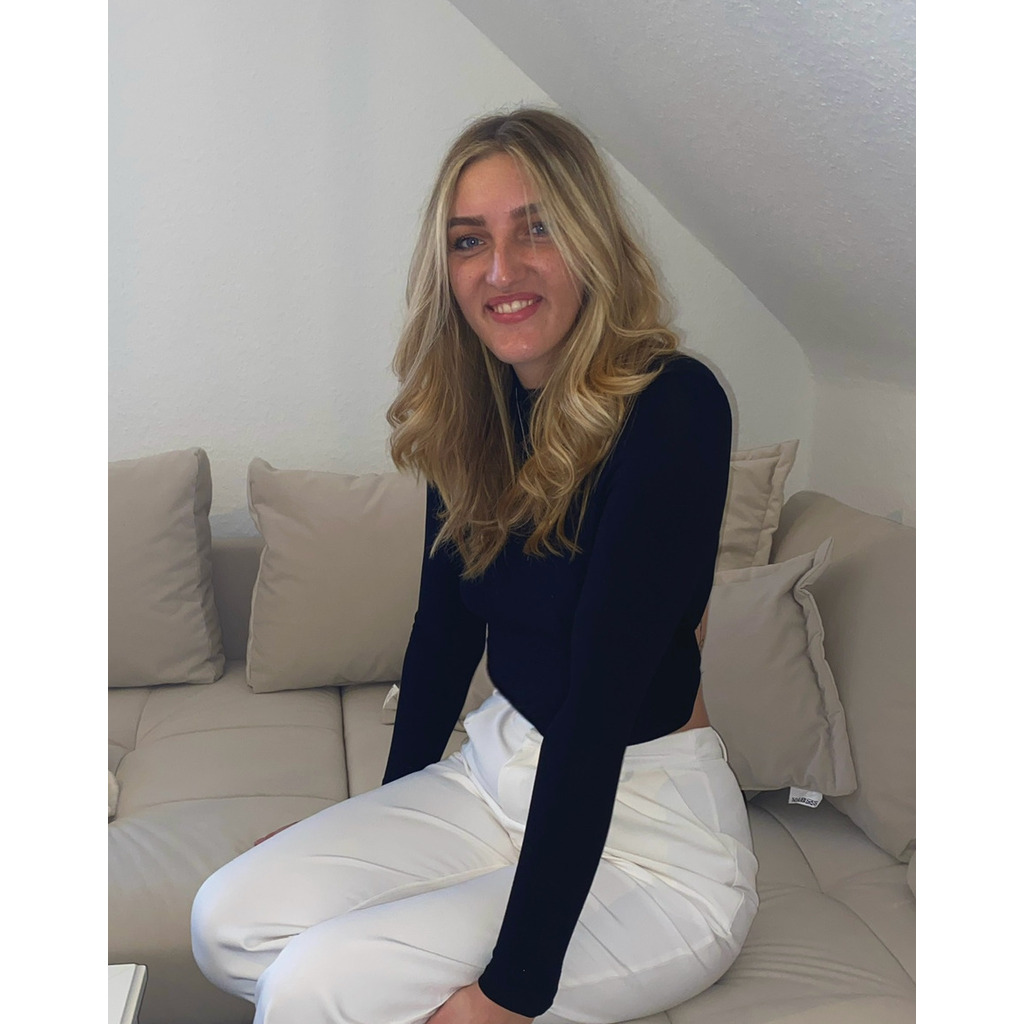 Lena Zimmermann - Marketing Manager - EPS | Agentur für Kommunikation ...