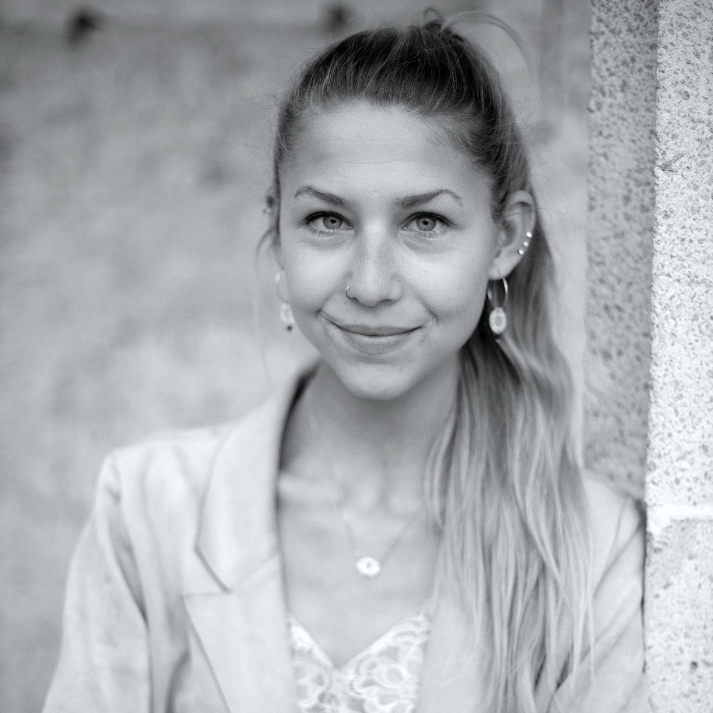 Malin Schmidt-Ott - Medien- und Kommunikationswissenschaft - Uni Passau ...