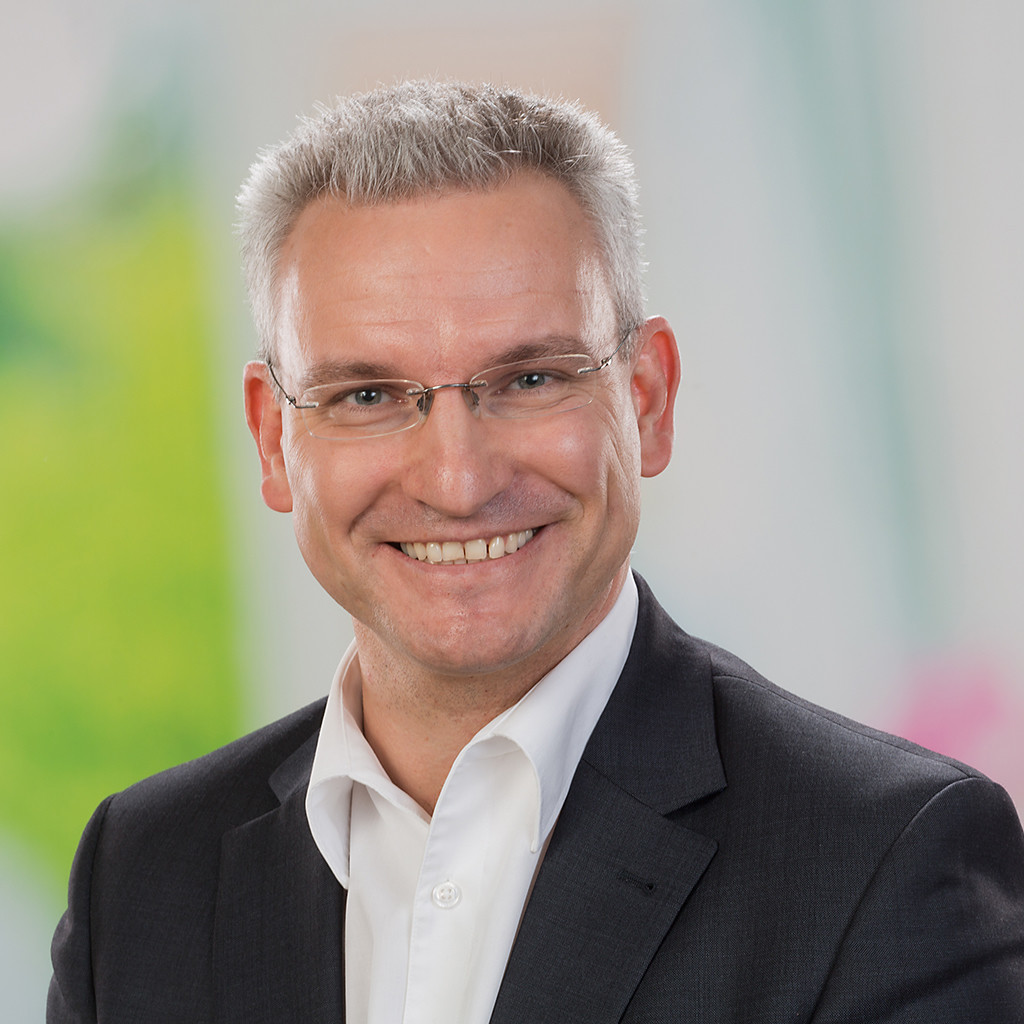 Dominik von Brietzke - Experte für individuelle Konferenz- und ...