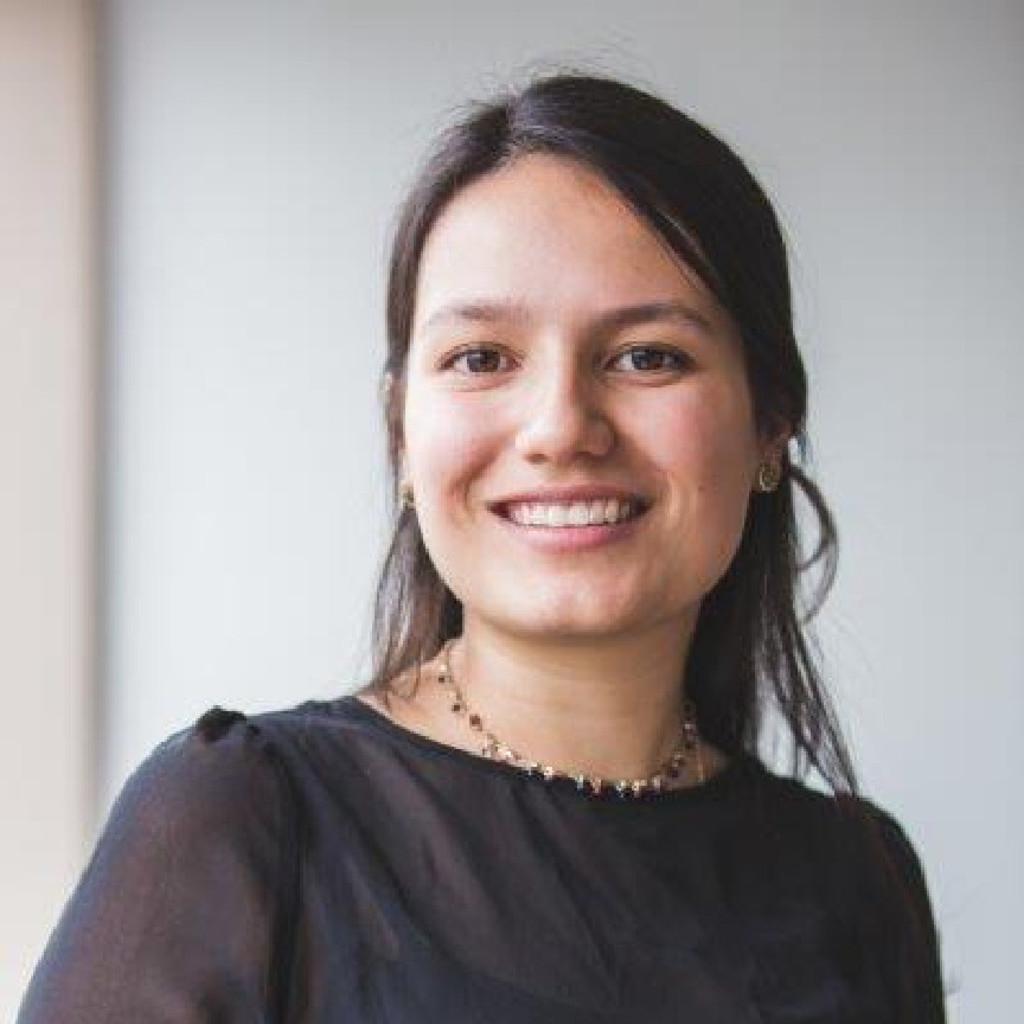 Cindy van Dinter - International Business - HAN University of Applied ...