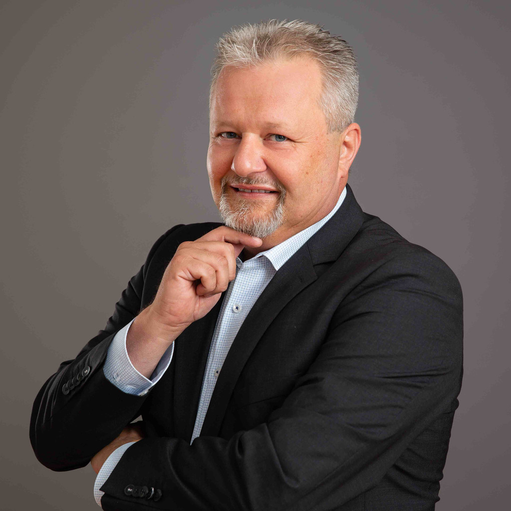 Michael Hutzl - Regional Sales Manager - Hager & Meisinger GmbH | XING