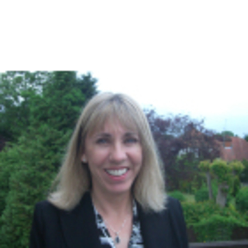 Paula Edwards - Executive Search Researcher - paula@paulaedwards.com | XING