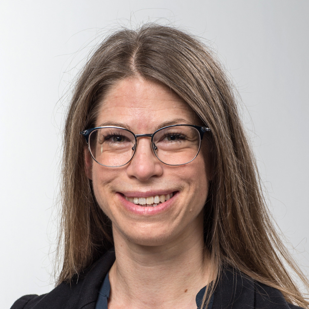 Esther Schmid - Mitarbeiterin Unternehmenskommunikation - ewl energie ...