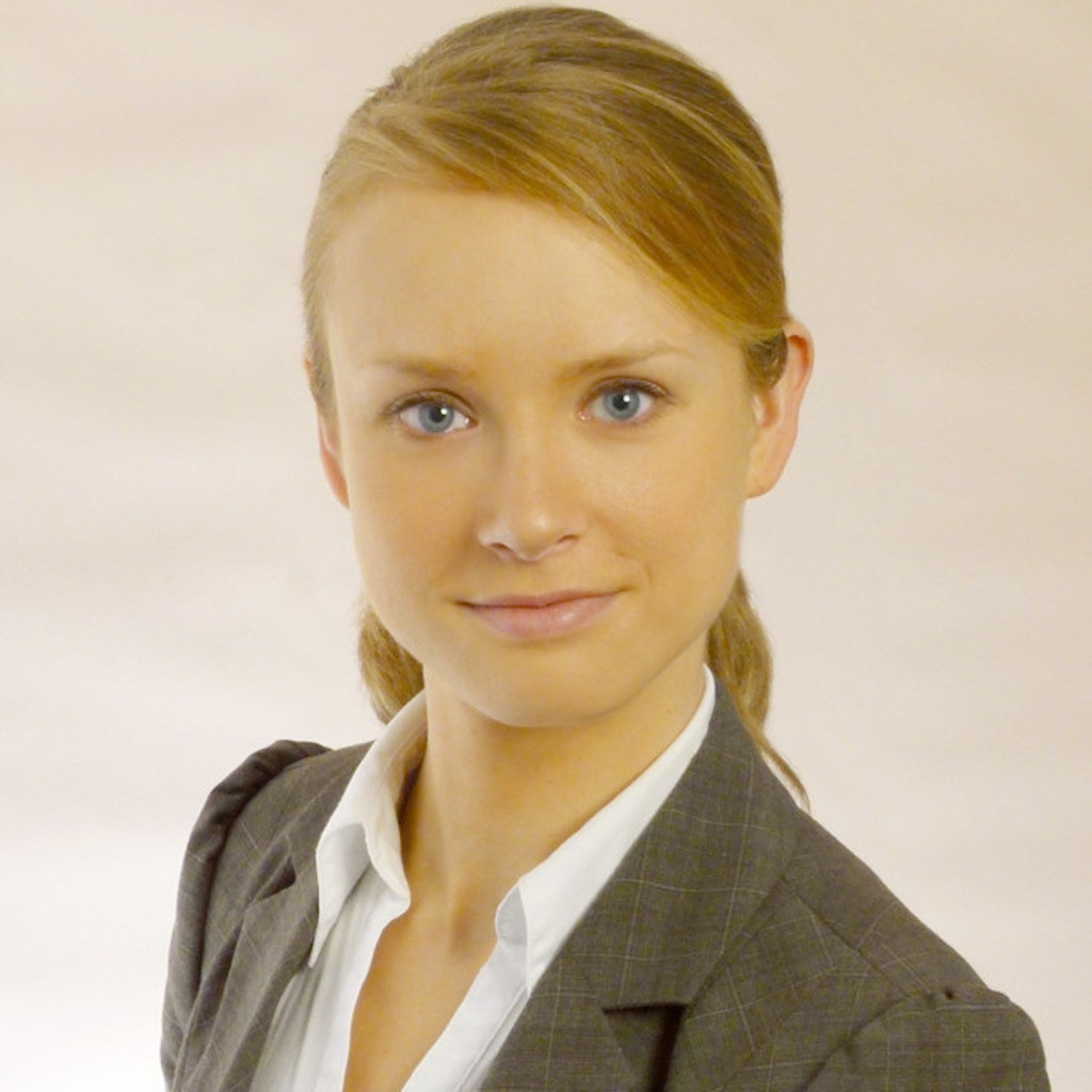 Sandra Konrad - Institutsbetreuerin Referat Laufende Aufsicht ...