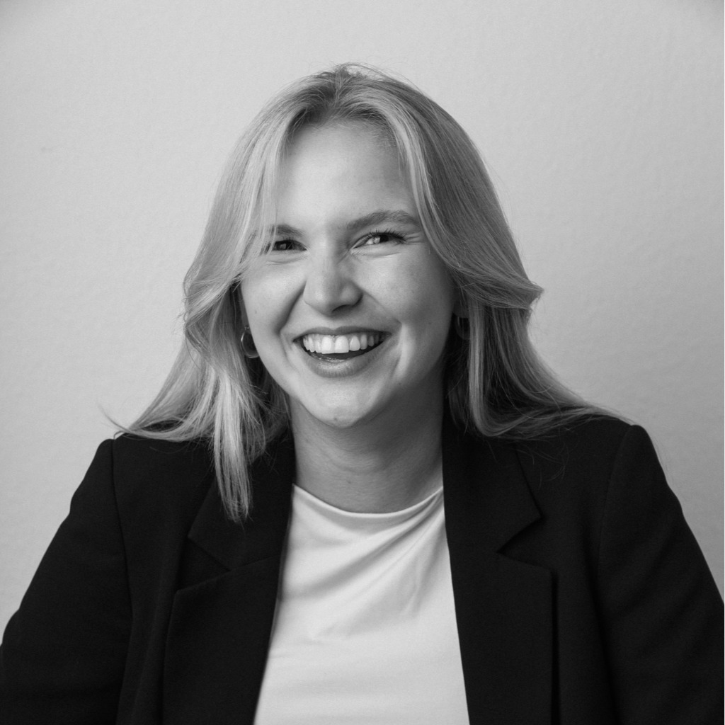 Emily Paula Berndt - Junior Account Managerin - achtung! Mary GmbH | XING