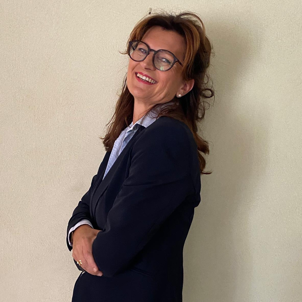 Simone Friese - Sales Manager - Laboratoires Dermatologique d‘Uriage ...