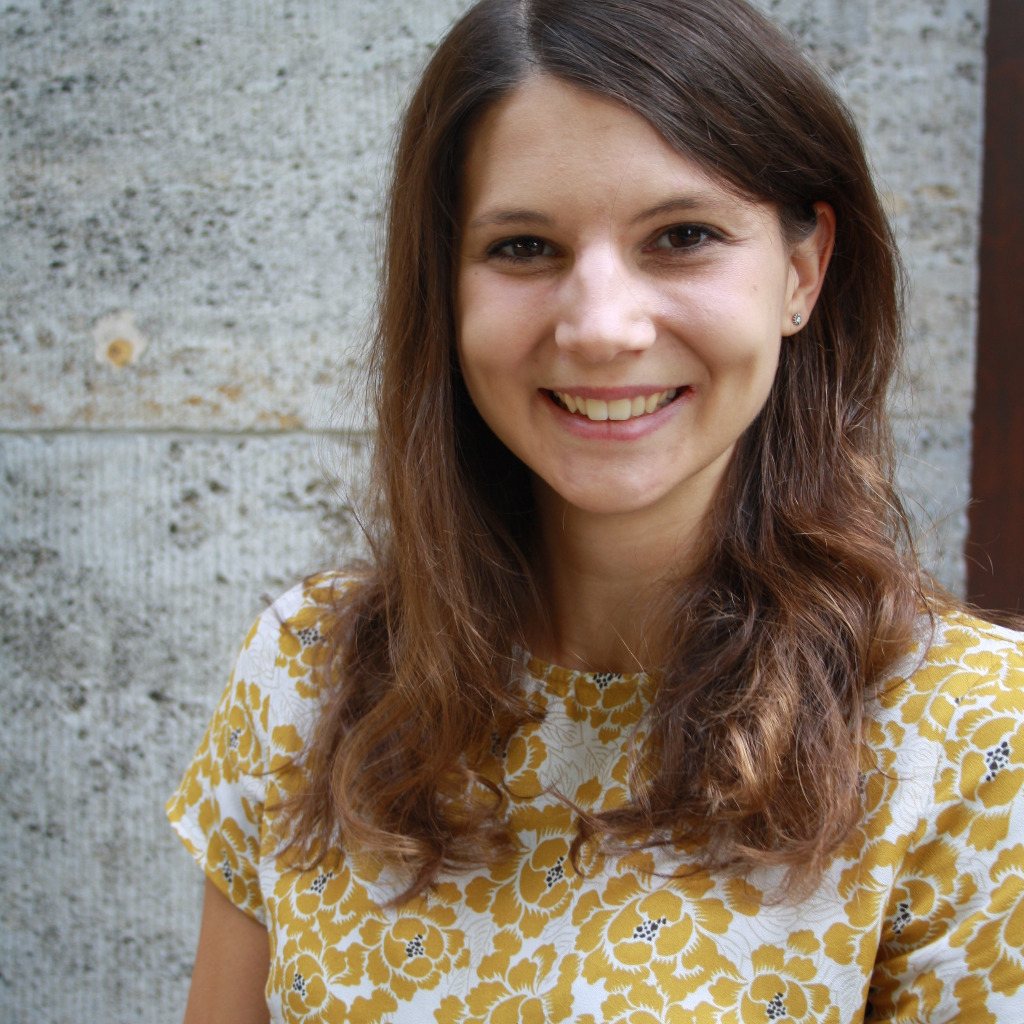 Julia Knott - Lektorin - Delius Klasing Verlag GmbH | XING