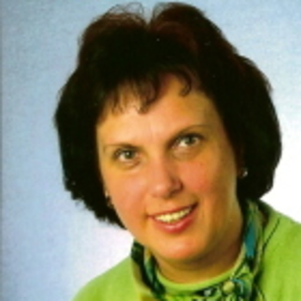 Anna Tanja Bauer - Überleitungsfachkraft - BRK | XING