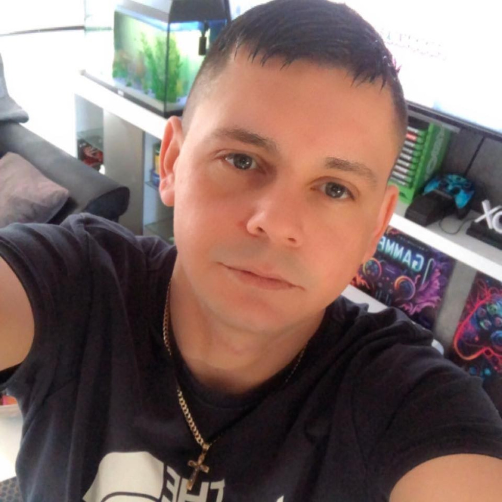 Joseph Stonecipher - Computer Specialist - Freelance / Selbstständig | XING