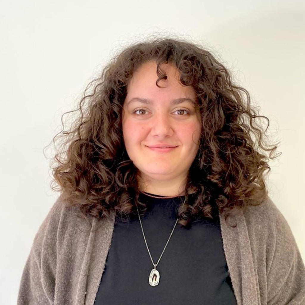 Ela Demir - Customer Intelligence Consultant - Partner Republic | XING