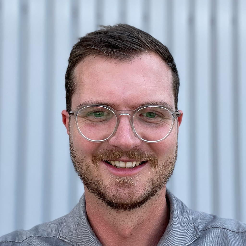 David Henzi: Ausbildung und Berufserfahrung | XING