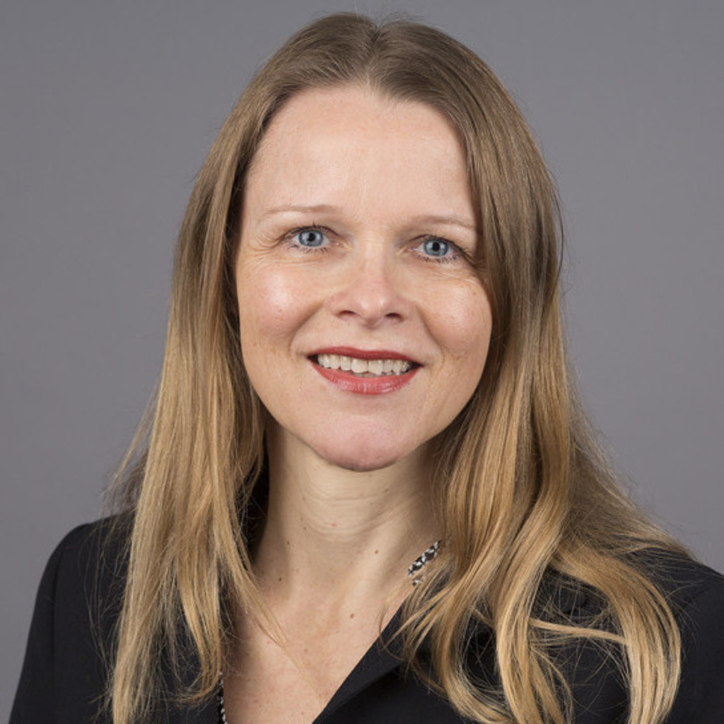 Alexandra Stange - Senior Expertin Change & Transformation, Finanzen ...