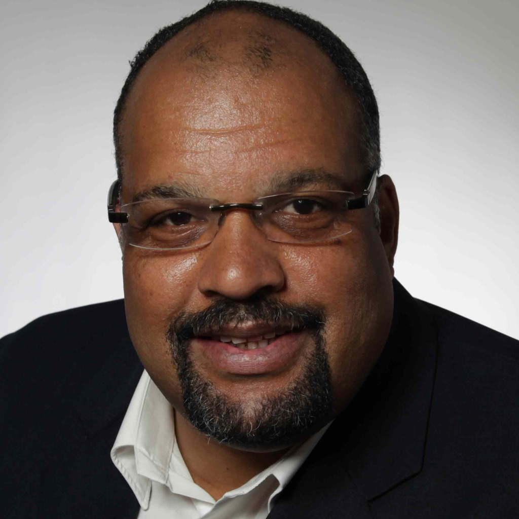 Martin Becker - Bauleiter - Geiger Facility Management und Grünsevice ...