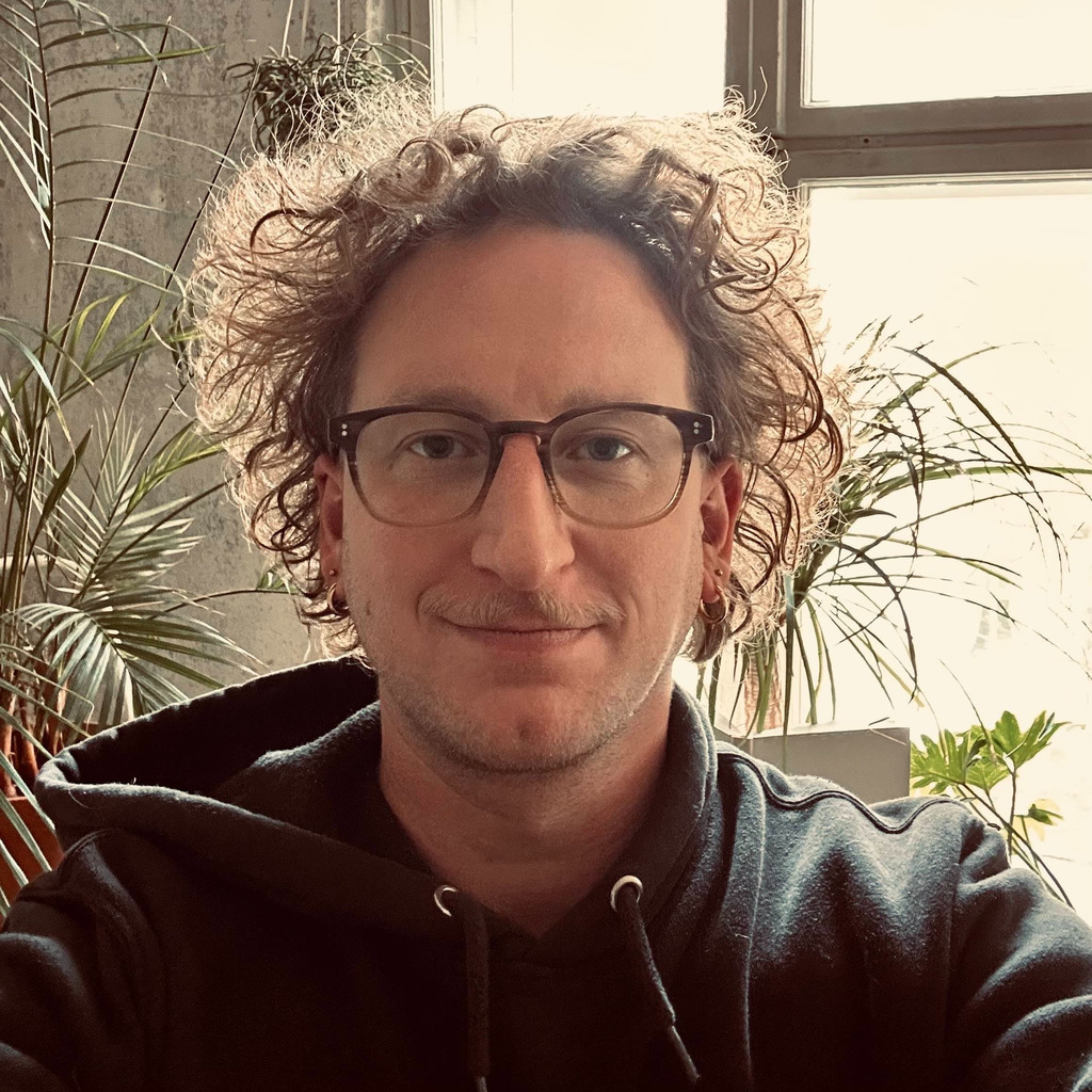 Maximilian Raine - Music Label | Promotion | Publishing - Noisolution | XING