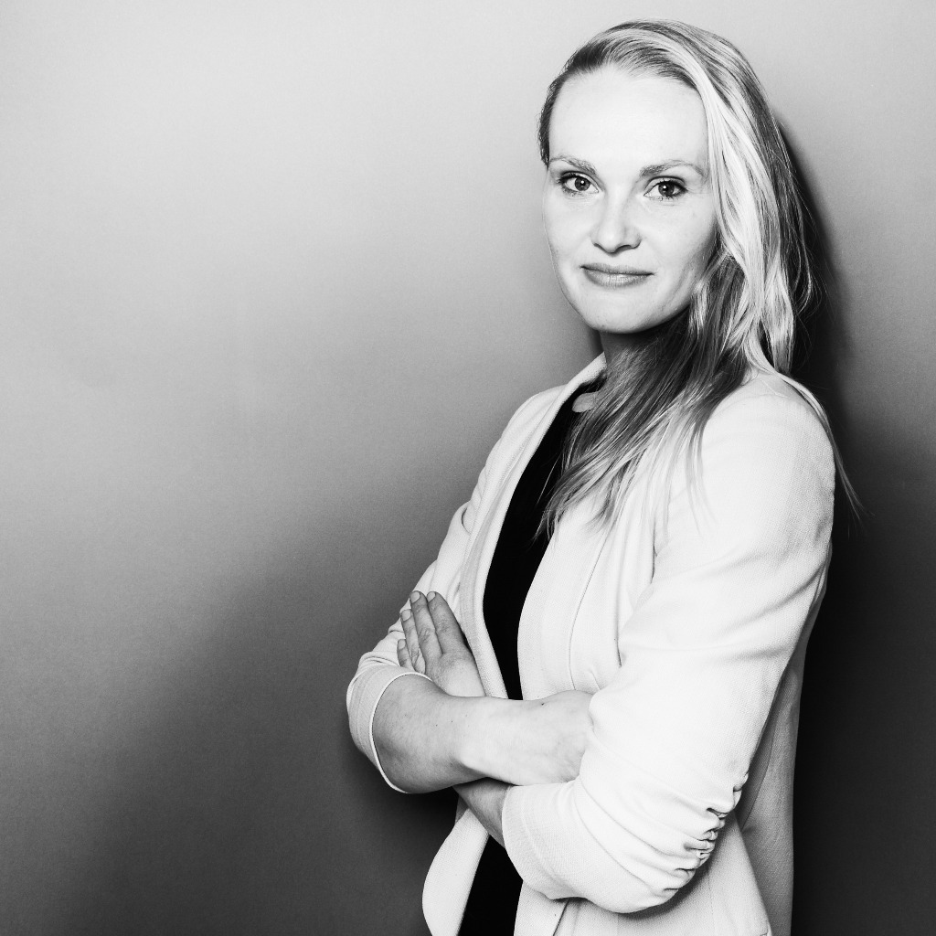 Anna Ewald - Pharmazeutisch-technischer Assistent - Stern Apotheke | XING