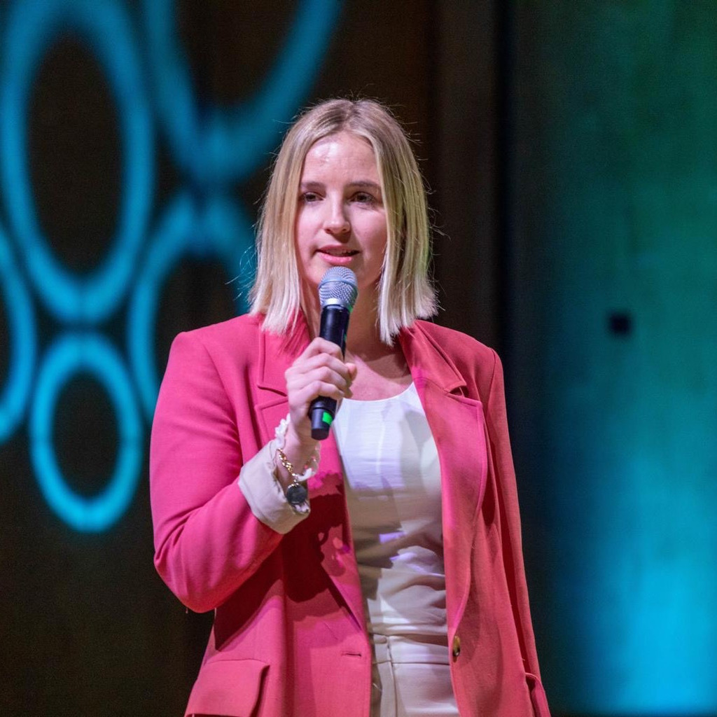 Emily Raidt - Channel Sales Manager - IONOS SE | XING