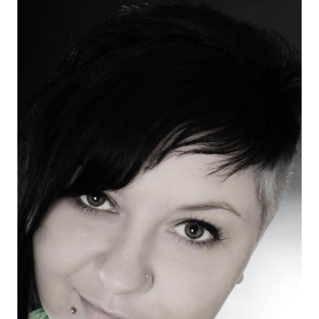 Anika Paris - Fotografin - Fotostudio ShootingStar | XING