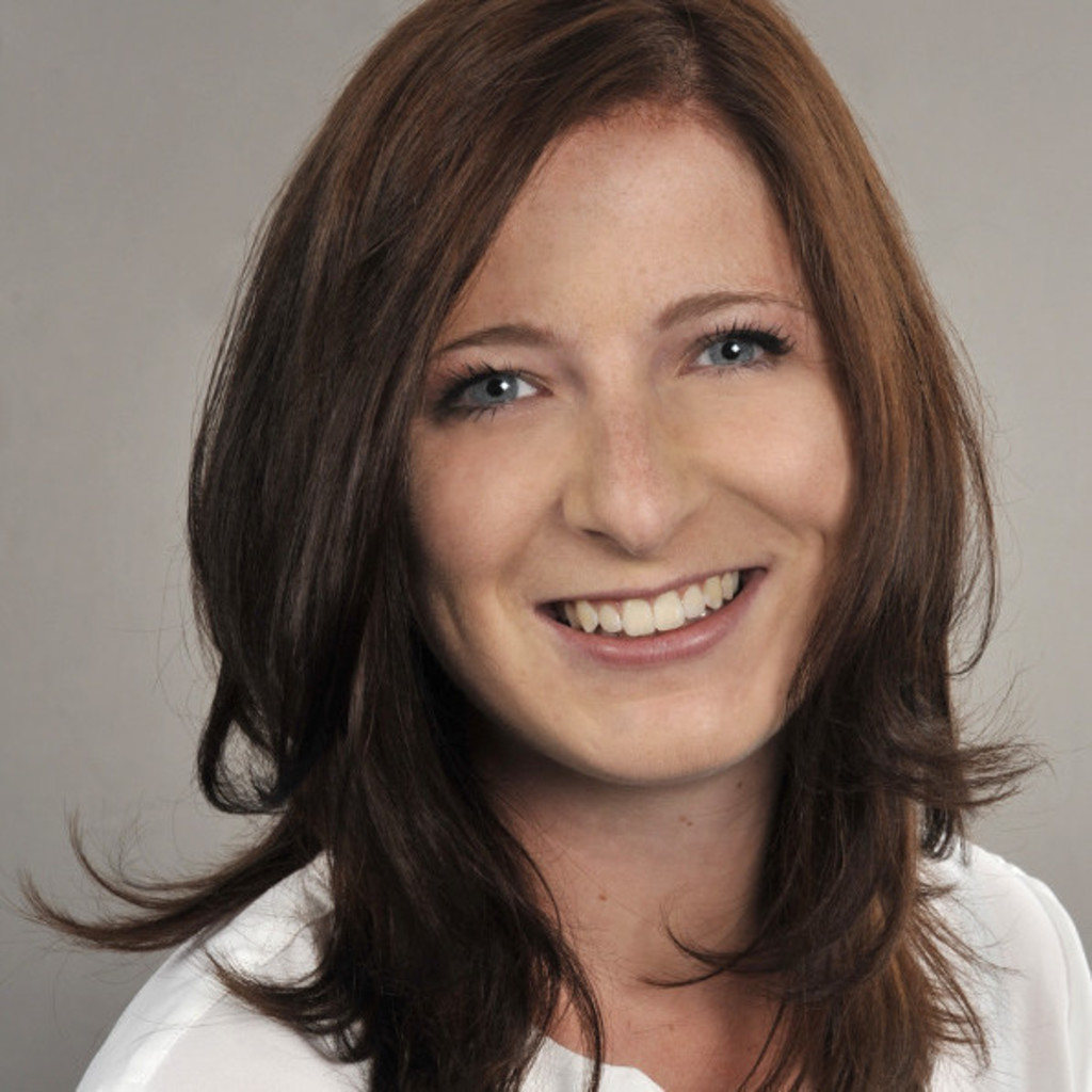 Lisa Berghold - Consultant UX / UI / HMI - Spiegel Institut | XING