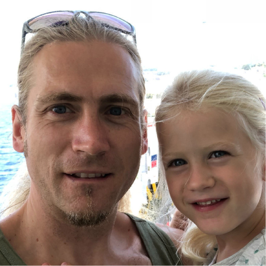 Robert Messner's Instagram, Twitter & Facebook on IDCrawl