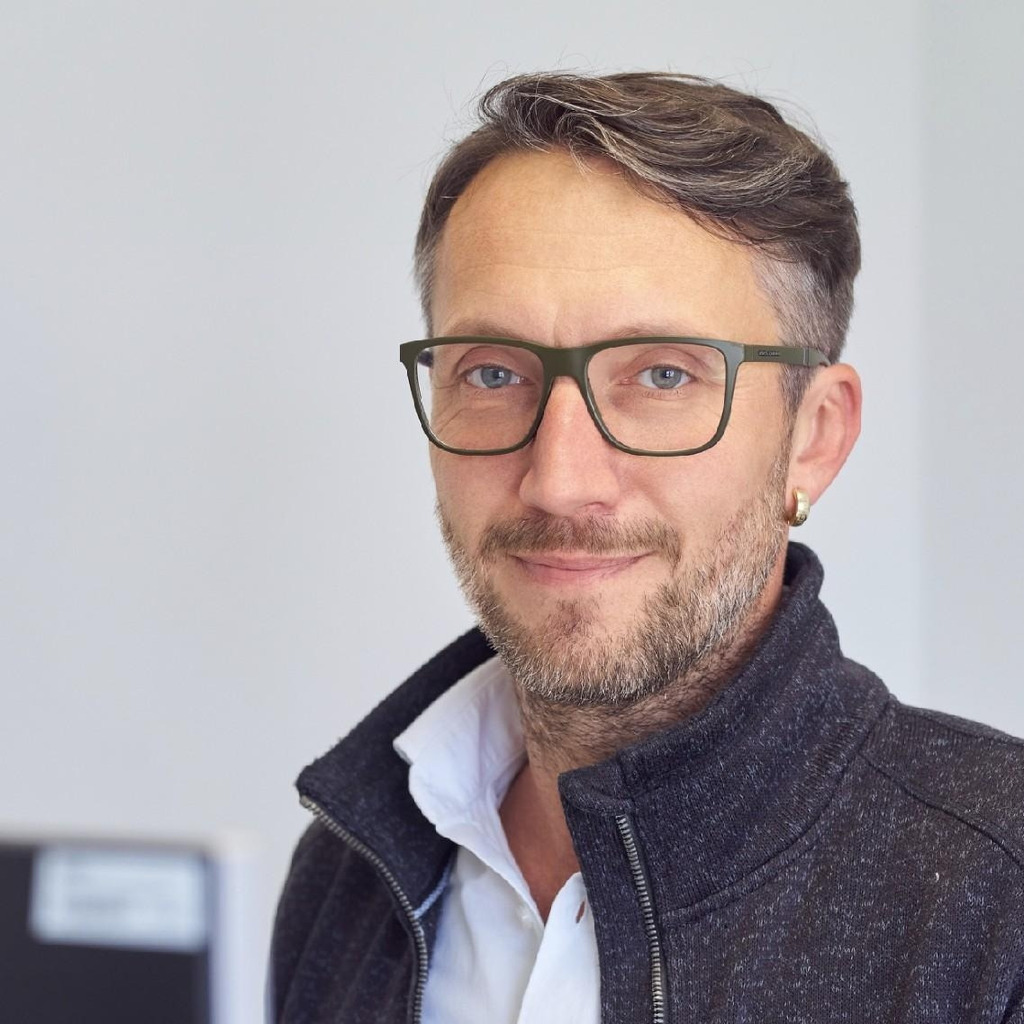 Robert Chladny - Maschinenbautechniker - Hillesheim GmbH | XING