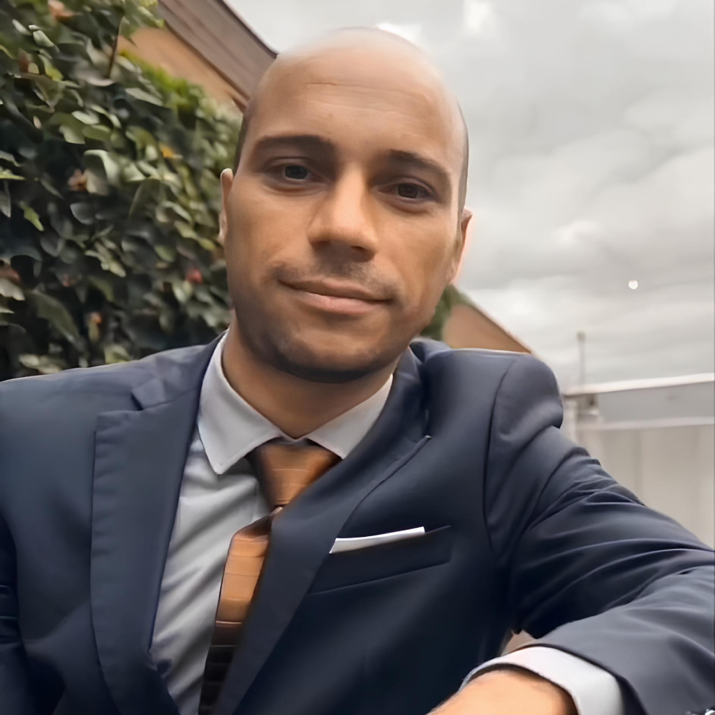 endri xhelili - Data Analyst - Lim coffe shop book store | XING