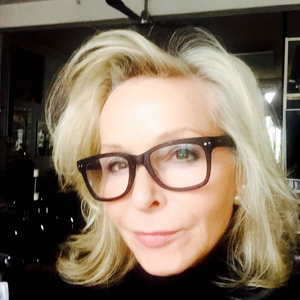 Nicole Overbeck's Instagram, Twitter & Facebook on IDCrawl