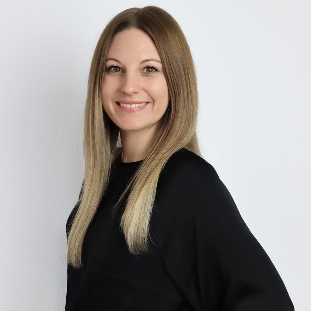 Carolin Herrmann - Serviceassistentin - Autohaus Bachfrieder | XING
