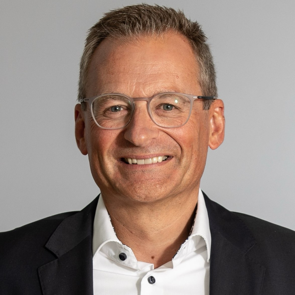 Michael Diehl - International Key Account Manager - Daimler Fleet ...