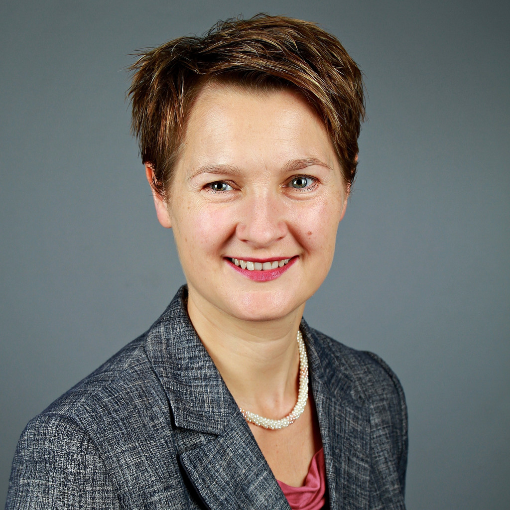 Martina Schmid's Instagram, Twitter & Facebook on IDCrawl