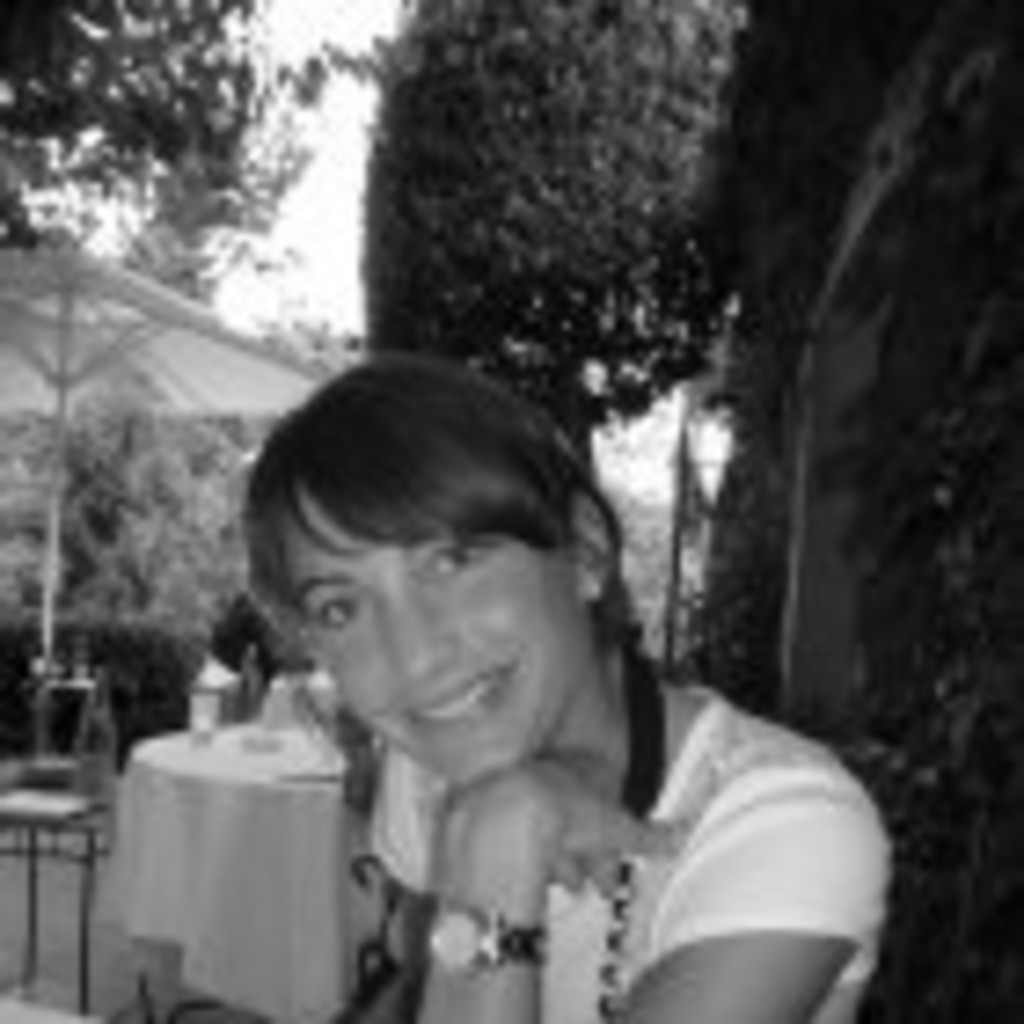 Cecilia Mattson - Vice President - AlixPartners | XING Cecilia Mattson - Vice President - AlixPartners | XING